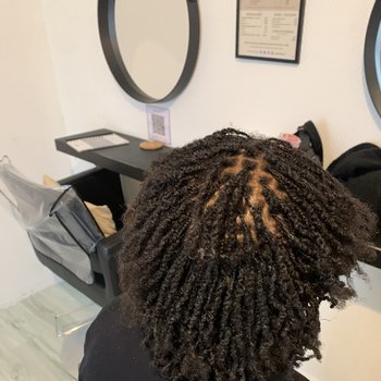 👩🏾 4 idées Coiffures MICROLOCKS FEMME : Photos & Videos Coiffure Afro ...