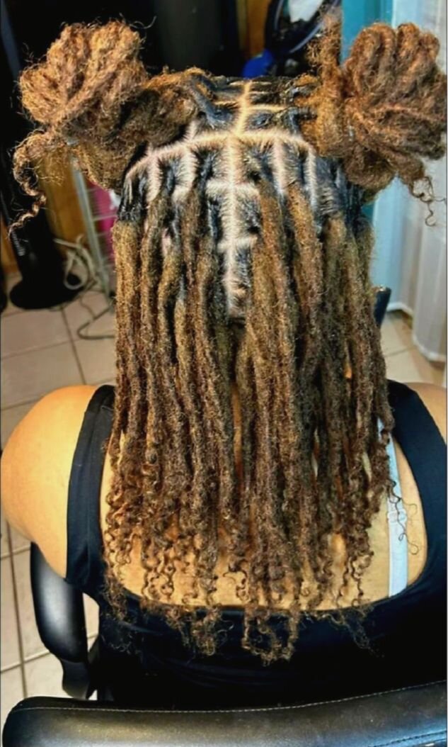 Extension locks (Dame Morgane) - Coiffure Afro France