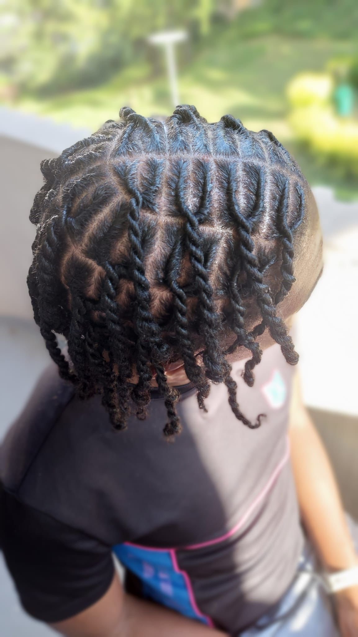 👩🏾 Locks invisibles (MarieMJ) - Coiffure Afro France