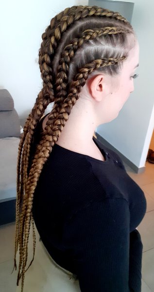 👩🏾 Nattes collées cheveux lisses (Rosa51) - Coiffure Afro France