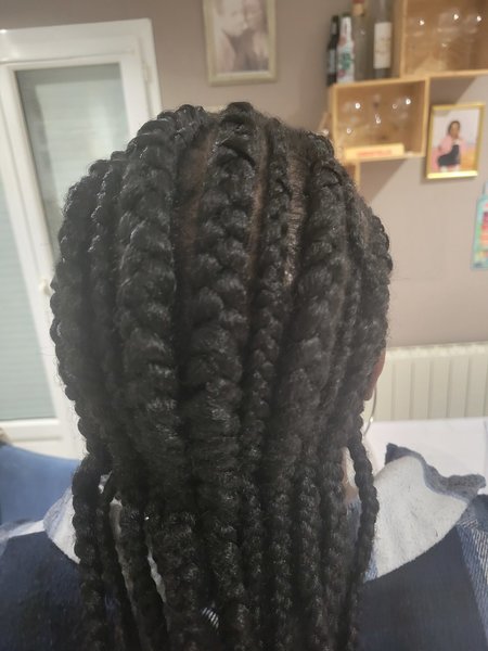 👩🏾 Nattes collées (KRYSTEL NGT) - Coiffure Afro France
